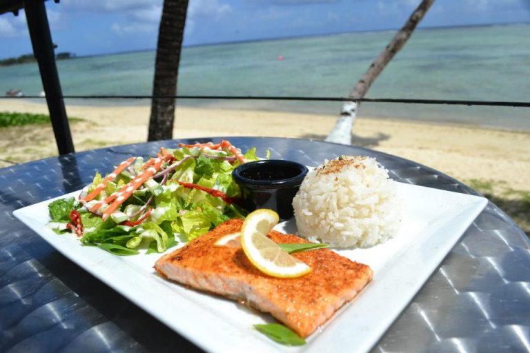 關島美食精選–TuRe’ Cafe’海濱咖啡廳 – 關島ONES租車